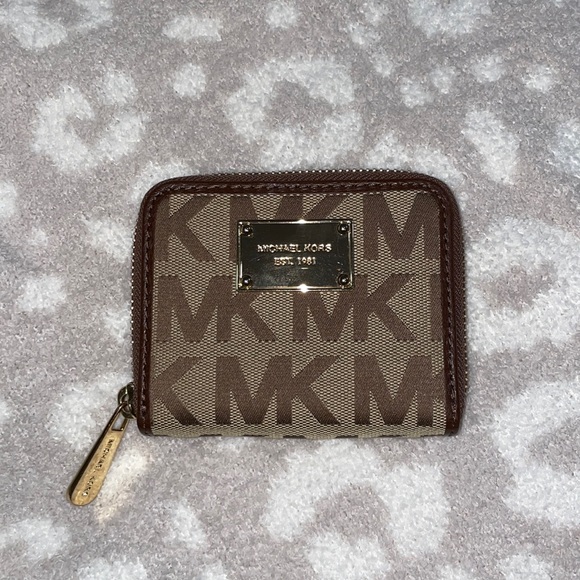 Michael Kors | Bags | Michael Kors Mini Wallet | Poshmark